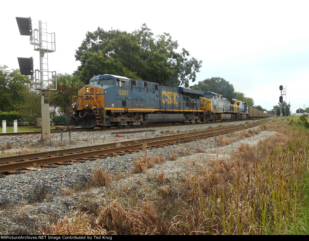 CSX 5391, 498 & 553